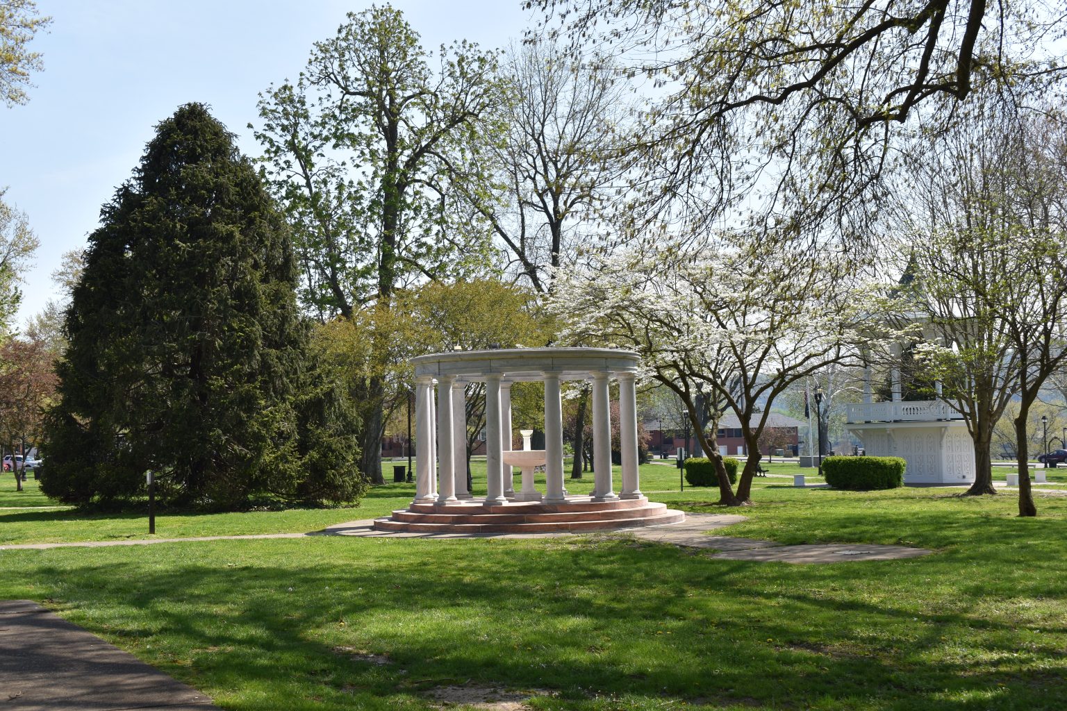 Gallipolis Dogwood Trail - Gallia County Convention & Visitor's Bureau