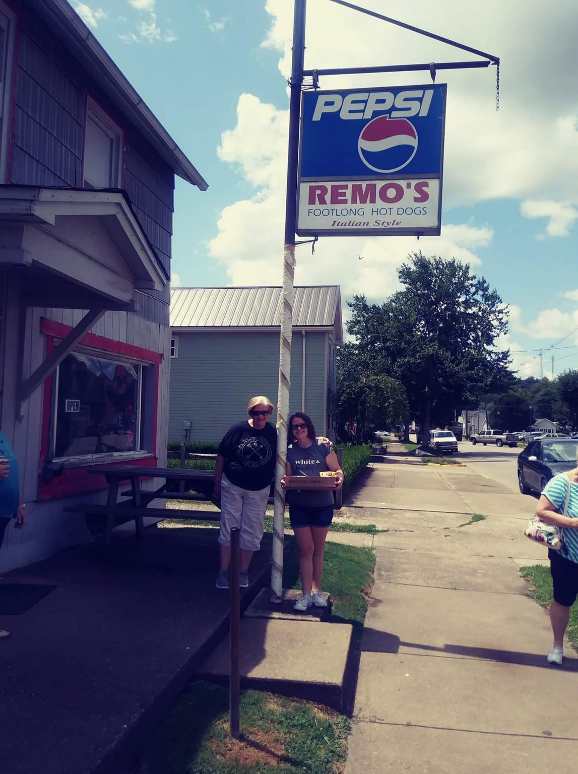 Remo’s Italian Hot Dogs - Gallia County Convention & Visitor's Bureau